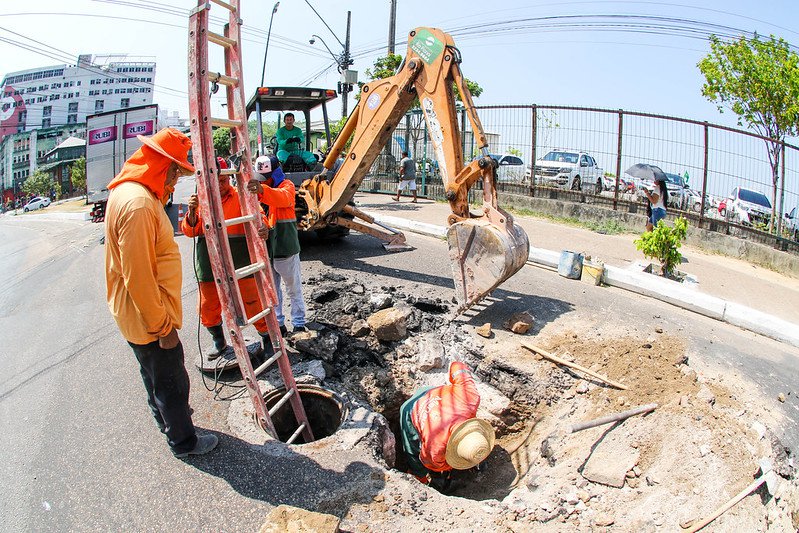 Informe Manaus Em 30 Dias Prefeitura De Manaus Desobstrui 324 Caixas